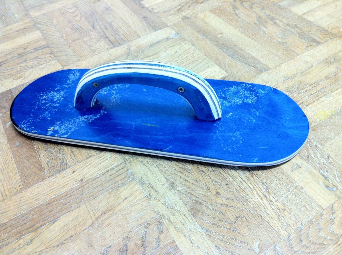 How to make your own DIY wooden Pool Trowels while recycling old ...